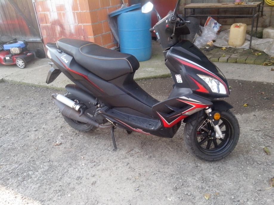 Skuter Longjia Luna 50 cm3, 2010 god.
