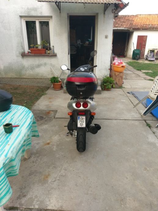 Sym Jet Basix 50 cm3, 2007 god.