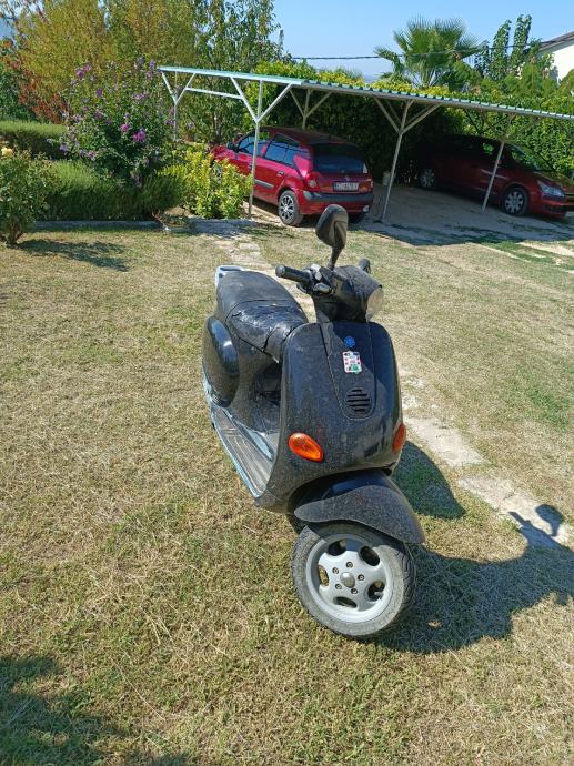 Vespa et2, 1999 god.