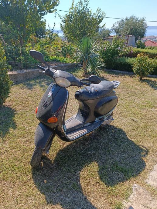 Vespa et2, 1999 god.
