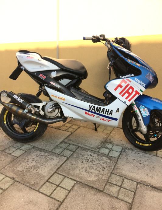 Yamaha Aerox 80 cm3, 2004 god.