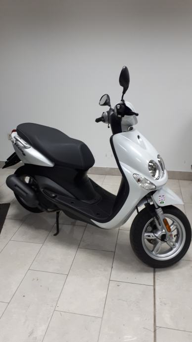 Yamaha Neos 4T 49 cm3, 2009 god.