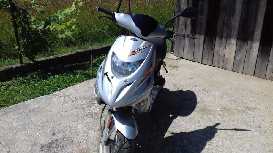 ADLY Noble 125 cm3, 2010 god.