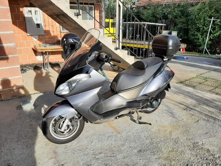 Aprilia Atlantic 125 125 cm3, 2004 god.