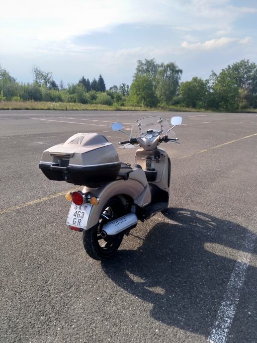 Aprilia Scarabeo 150 150 cm3 reg.god dana, 2001 god.