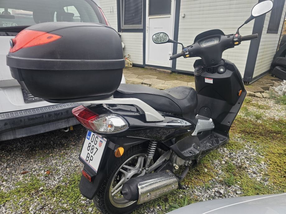 CFmoto CFmoto CF150T-6A 152 cm3, 2023 152 cm3, 2023 god.