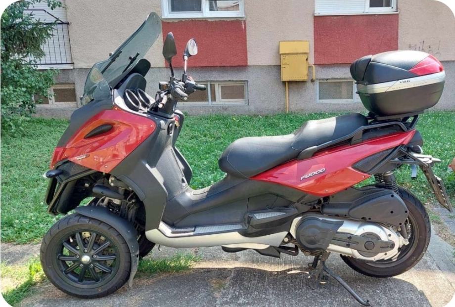 Gilera Fuoco 500 ie - 3 kotača, 2008 god.