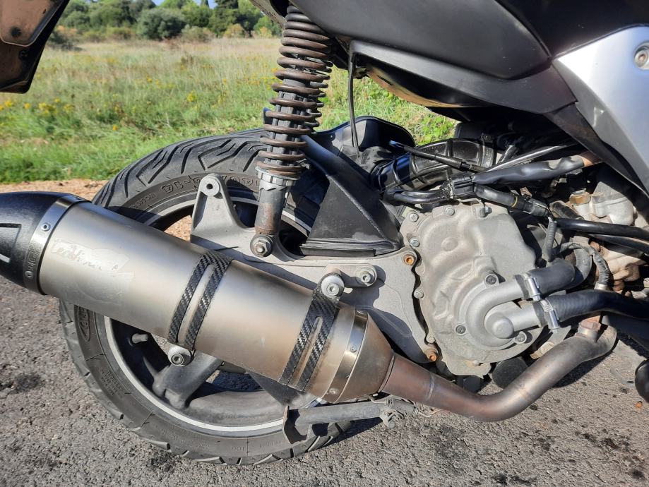 Gilera Nexus 250 cm3, 2006 god.