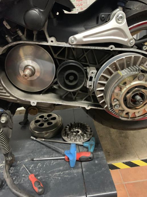 Gilera Nexus 500 ie, 2004 god.