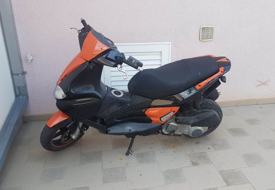 Gilera Runner 125 (300), 2008 god.