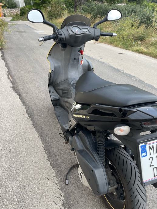 Gilera Runner 125 cm3, 2006 god.