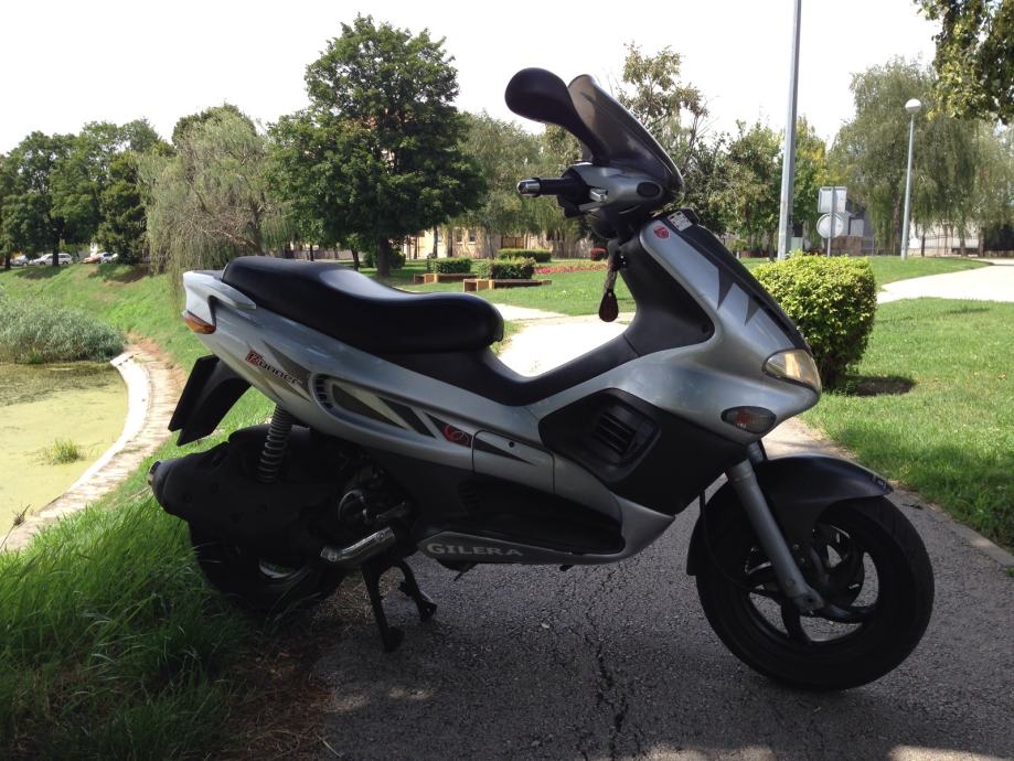 Gilera Runner 125 VX, 2004 god.
