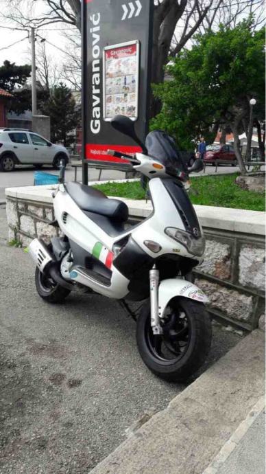 Gilera Runner 180 172 cm3, 2000 god.
