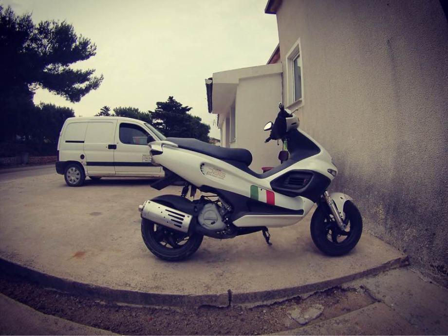 Gilera Runner 180 172 cm3, 2000 god.