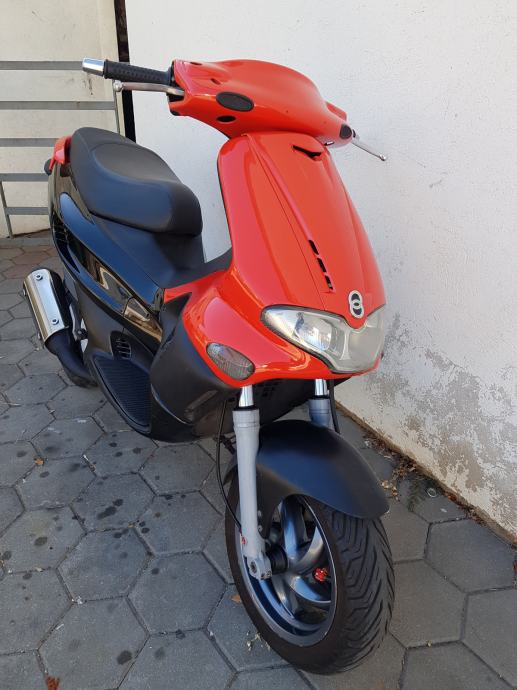 Gilera Runner 180 sp 176 cm3, 2002 god.
