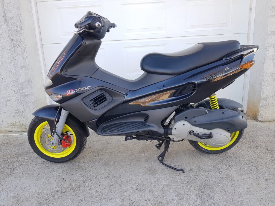 Gilera Runner 180 sp 176 cm3, 2003 god.