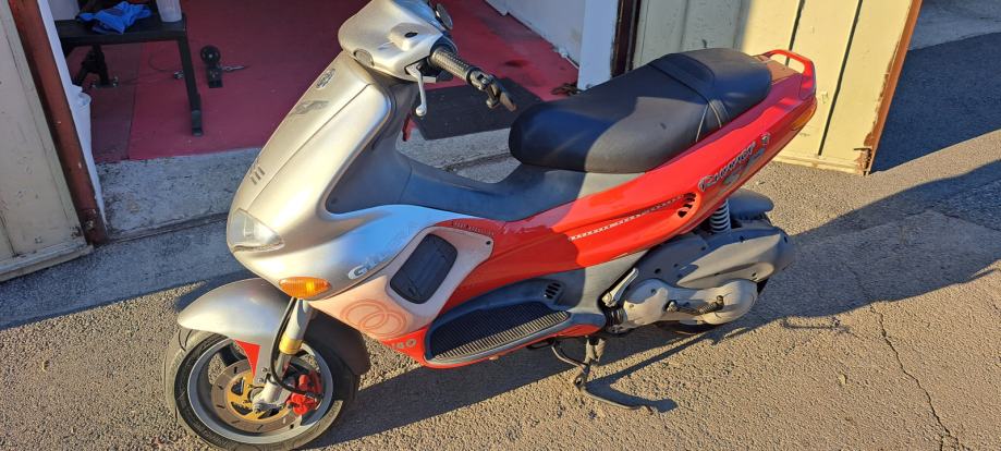 Gilera Runner 180 SP ORIGINAL STANJE, 1998 god.