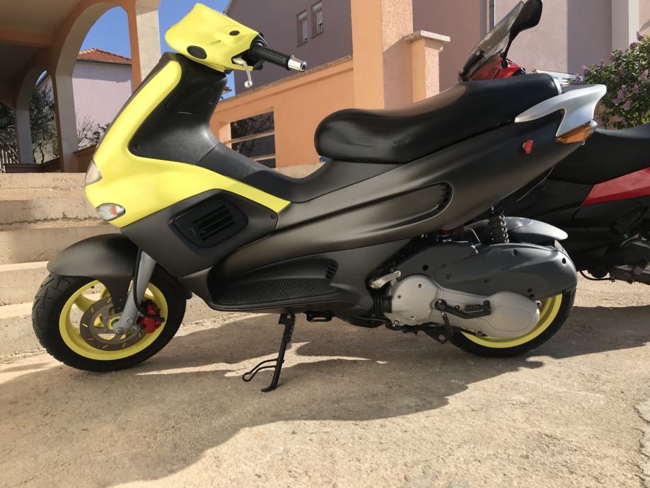 Gilera Runner 180 sp, 2002 god.