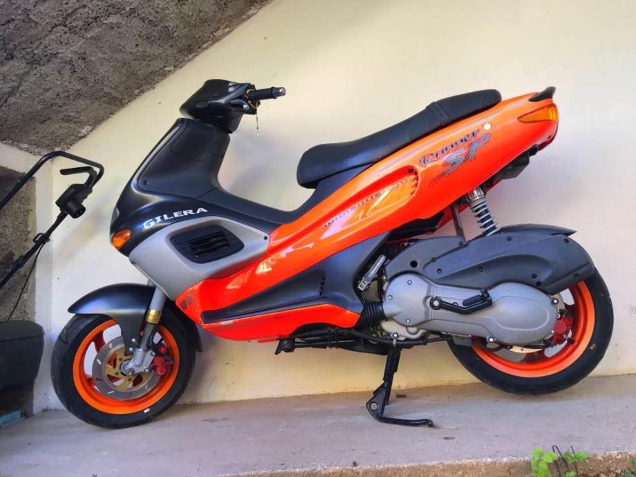 GILERA RUNNER 180 SP, 2000 god.