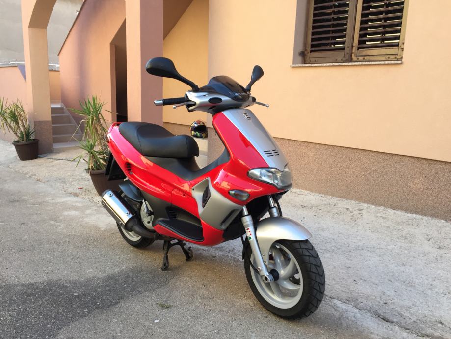 Gilera Runner 180 sp, 2002 god.