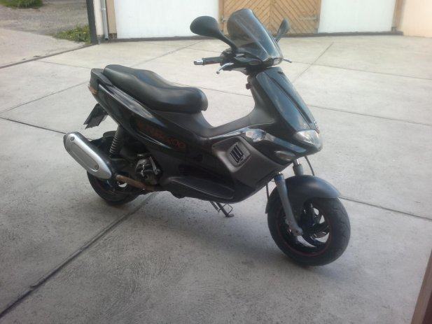 Gilera RUNNER 200, 2002 god.