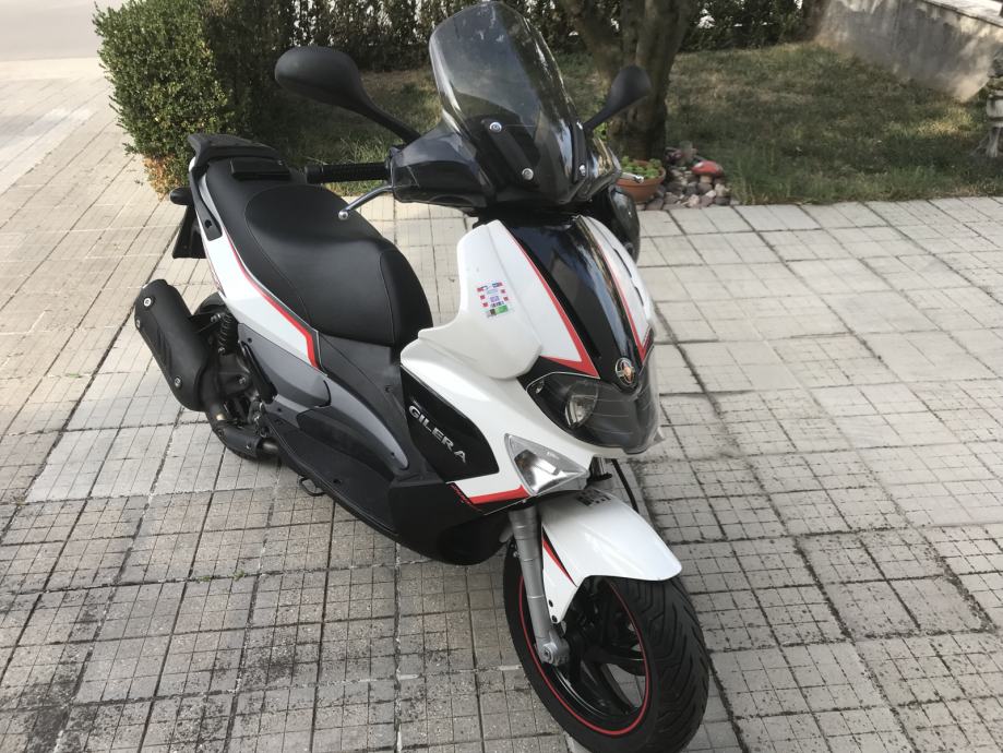 Gilera Runner 200 ST 200 cm3, 2010 god.