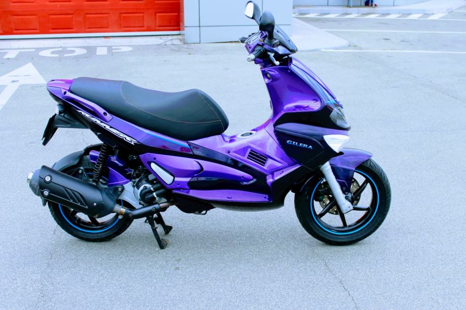 Gilera runner 200 st 200 cm3, 2011 god.