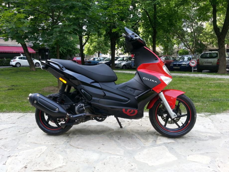 Gilera runner 200 vxr reg. do 07/15, 2006 god.