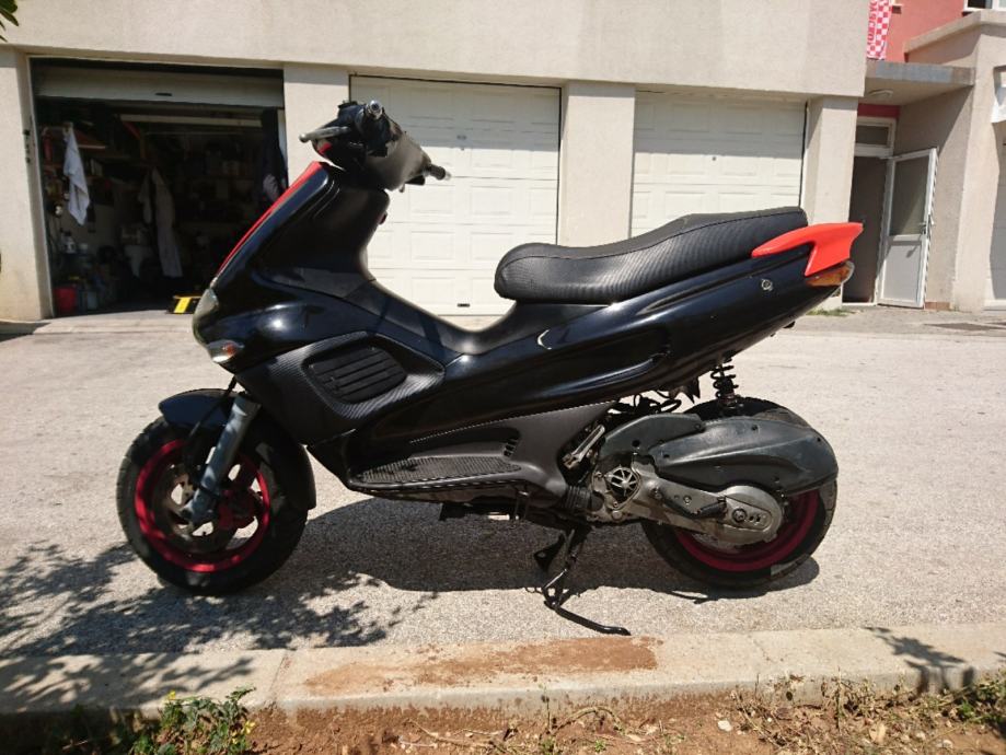 Gilera Runner Sp 180 cm3, 2002 god.