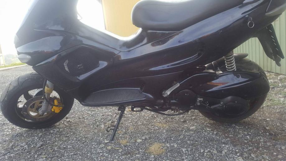 Gilera Runner sp 180, 2003 god.