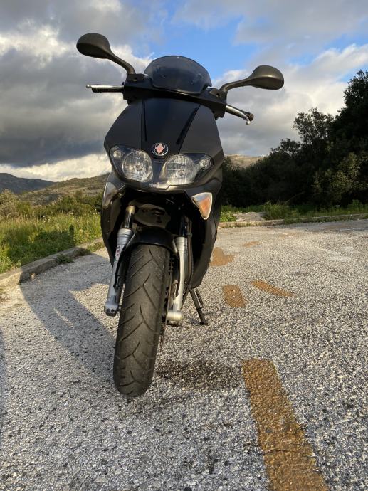 Gilera Runner ST 125 125 cm3, 2015 god.