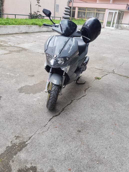 Gilera runner ST 125 (250), 2008 god.
