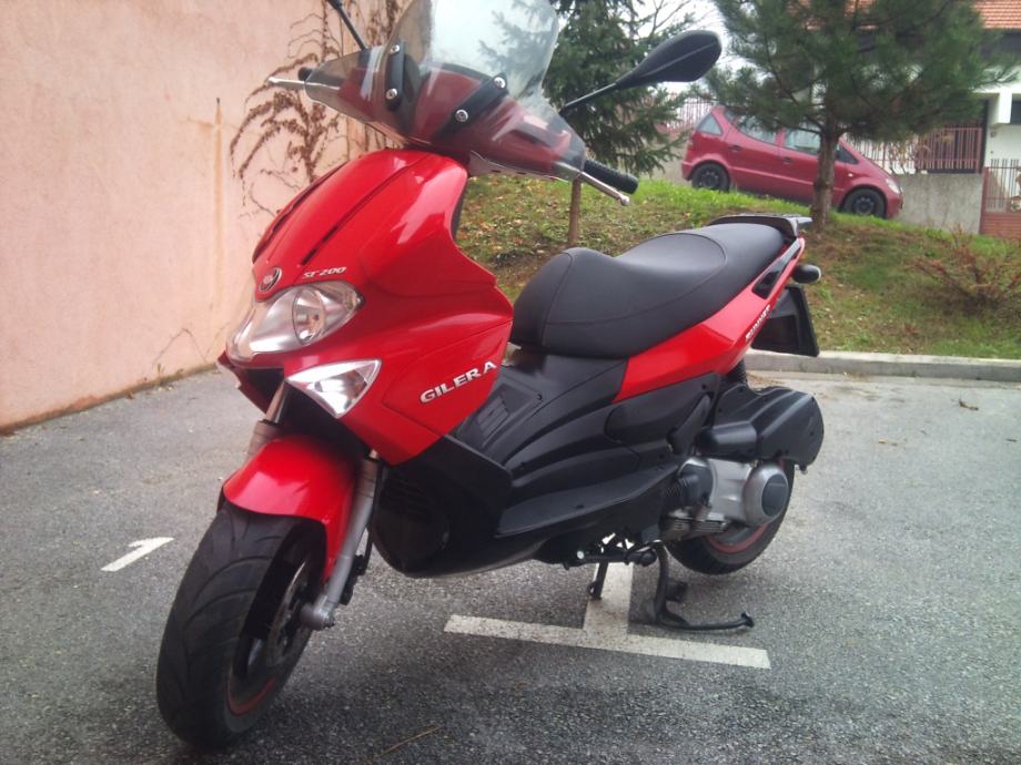 Gilera Runner st 200 cm3, 2009 god.