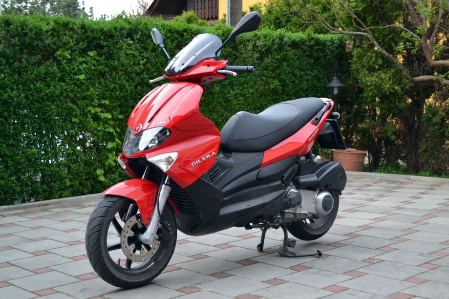 Gilera Runner ST 200 cm3, 2008 god.