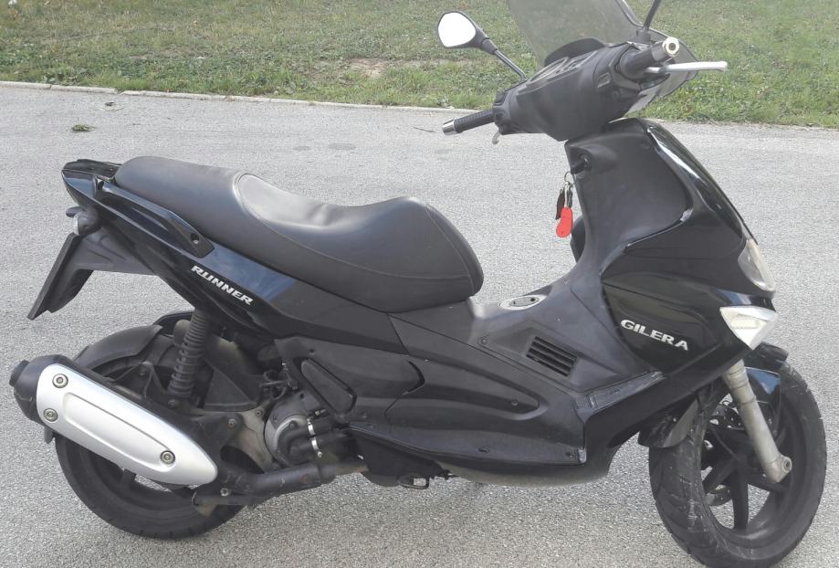 Gilera Runner ST200 200 cm3, 2008 god.