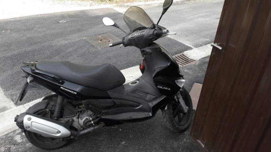 Gilera Runner ST200 200 cm3, 2008 god.