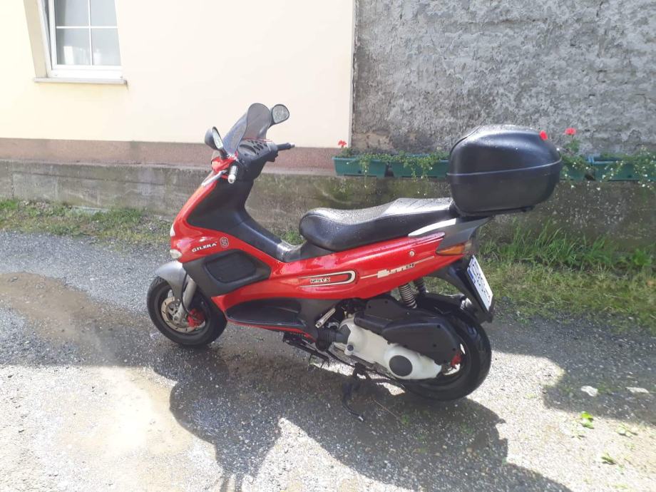 Gilera Runner vx125 124 cm3, 2004 god.