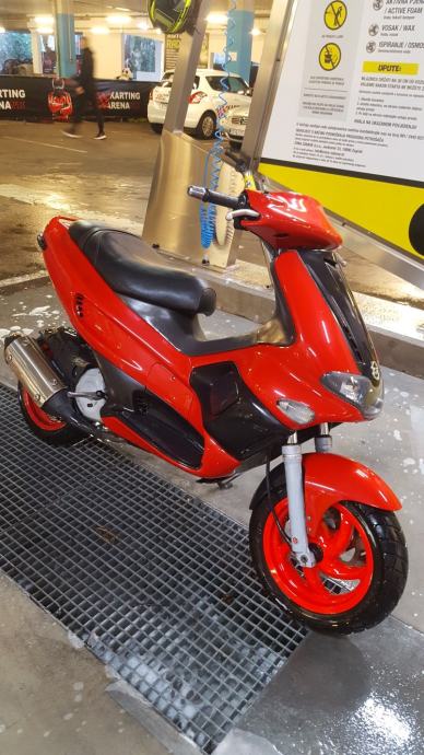Gilera runner sp180, 1998 god.