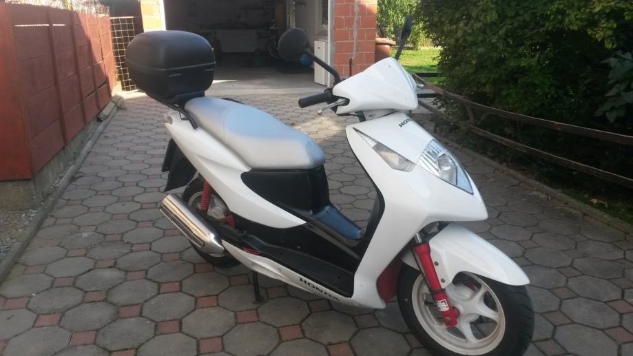Honda Dylan 150 zamjena, 2003 god.