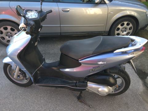 Honda dylan 150, 2002 god.