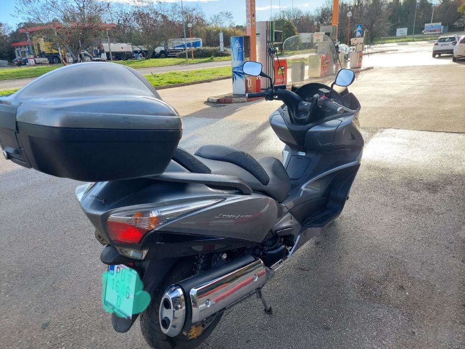 Honda FJS 600 600 cm3, 2012 god.