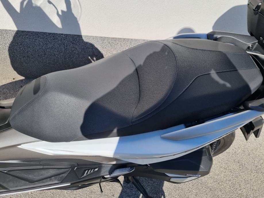 Honda FORZA 350 ABS TC, S GARANCIJOM, 2021 god.