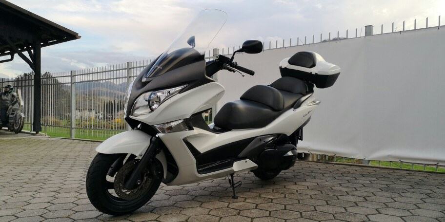 Honda SW 400 SILVERWING 400 cm3 S GARANCIJOM, 2011 god.
