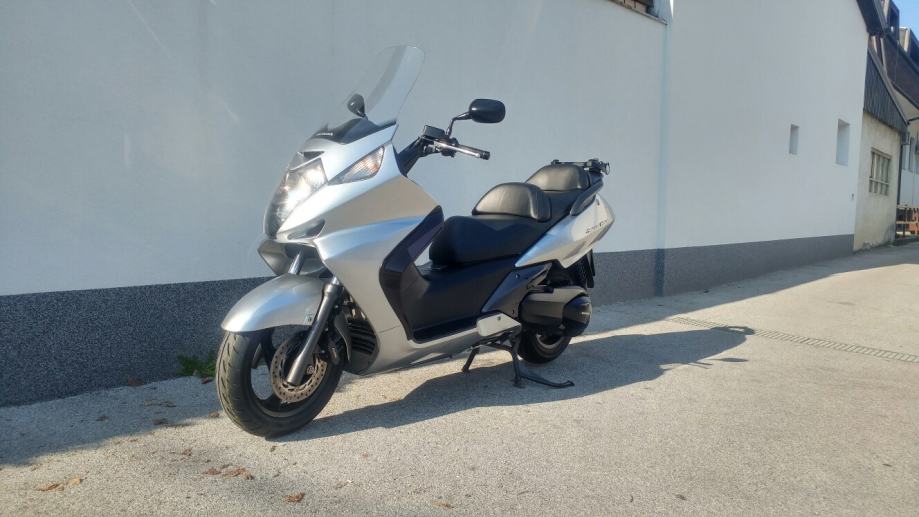 Honda SW-T 400 SILVERWING 400 cm3, 2007 god.