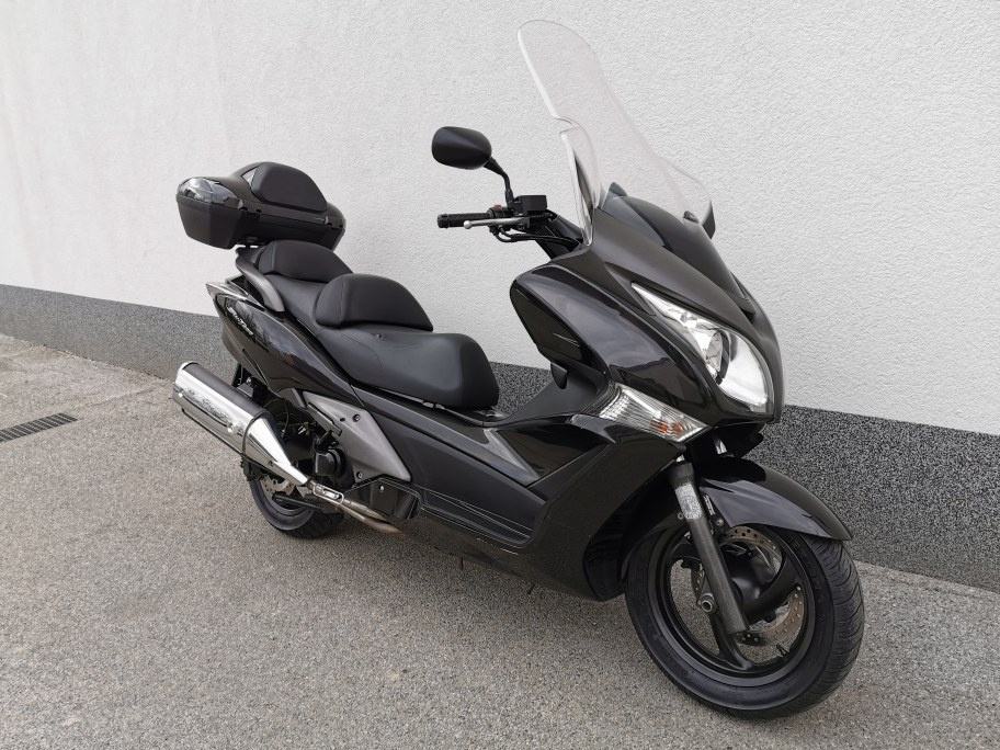 Honda SW-T 400 SILVERWING ABS 400 cm3, 2009 god.