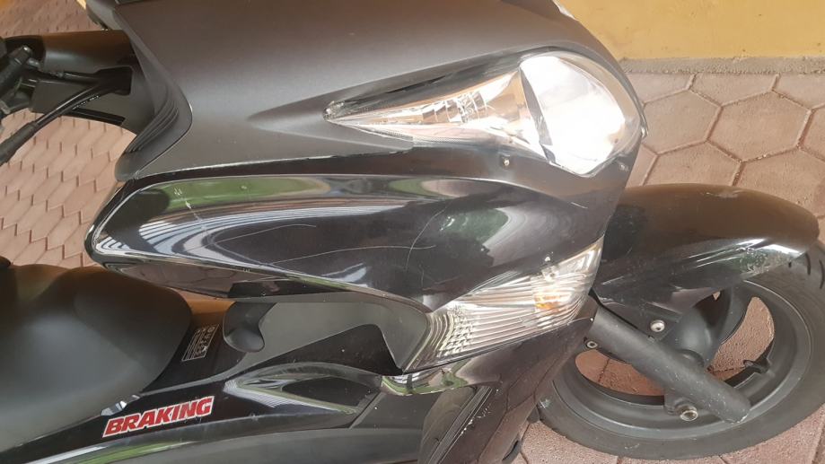 Honda sw t 400 sliver wing 400 cm3, 2010 god.