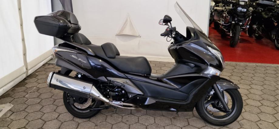 Honda SW T400 SILVER WING 400 cm3, 2011 god.