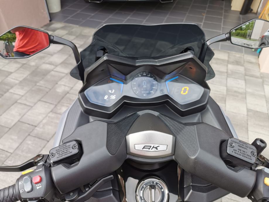 Kymco AK550 550 cm3, 2017 god.