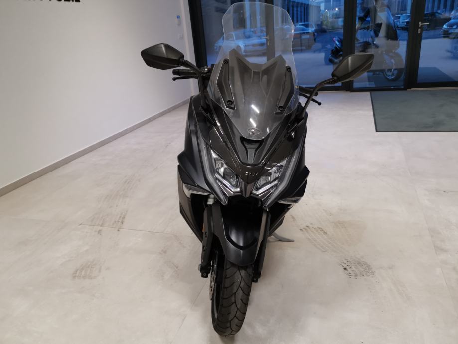 Kymco AK550, 2017 god.