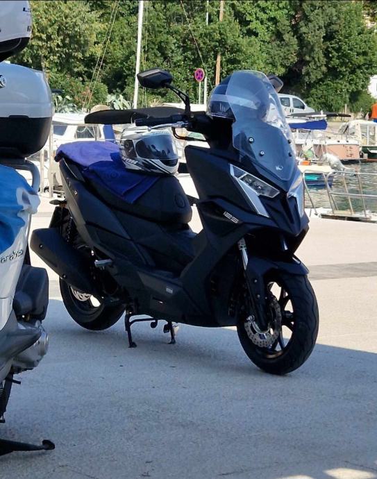 Kymco Dink r 125 125 cm3 akcija hitno, 2023 god.